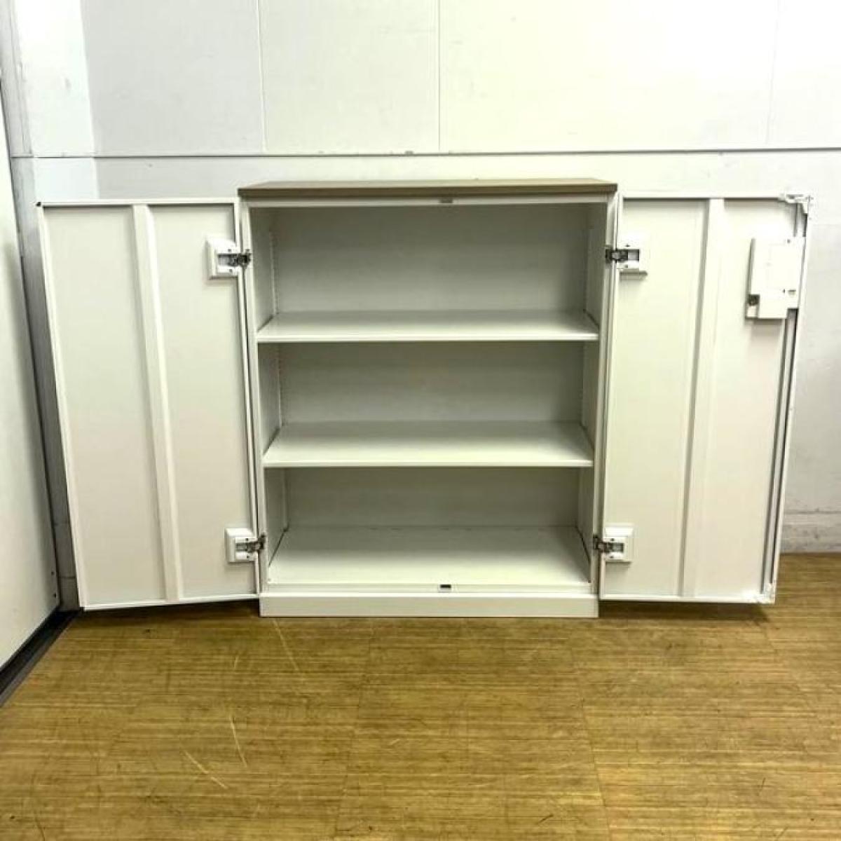 【中古】エスキャビネット イトーキ/ITOKI ローキャビネット／両開き 520496 - 中古オフィス家具ならオフィスバスターズ