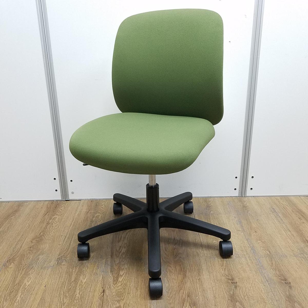 【中古】ボニートチェア KT-170PV-W9 Q2 イトーキ/ITOKI 肘無ローバックチェア 522627 - 中古オフィス家具ならオフィスバスターズ