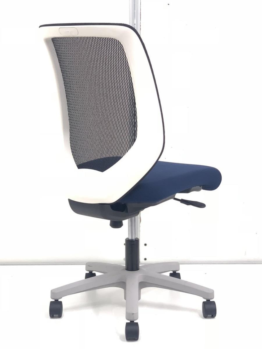 【中古】コルト イトーキ/ITOKI 肘無ハイバックチェア 522653 - 中古オフィス家具ならオフィスバスターズ