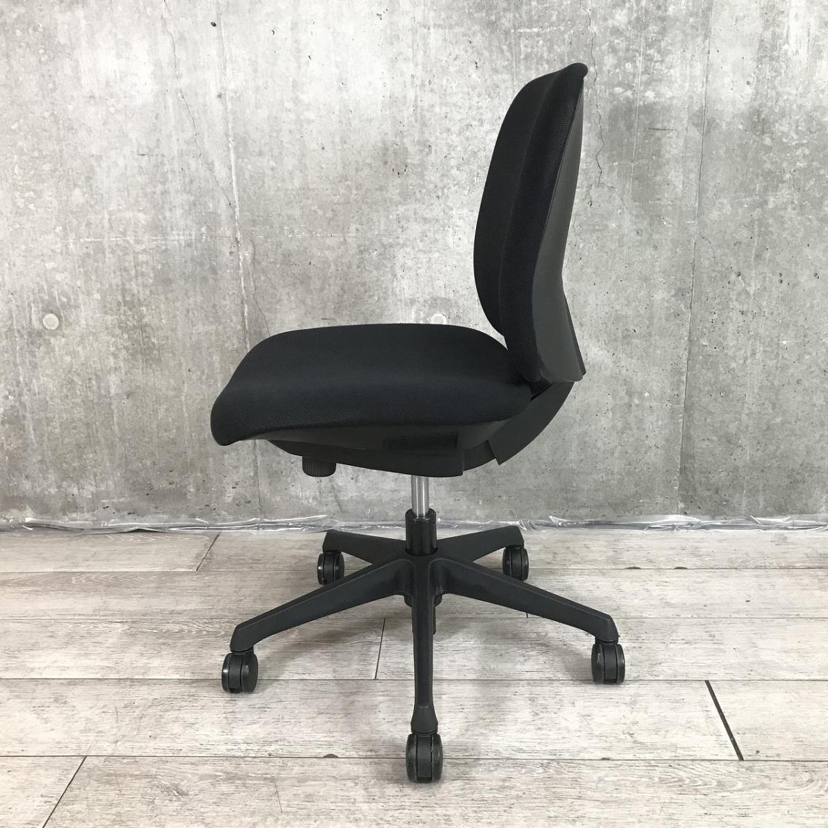 【中古】CG-Rチェア オカムラ/okamura 肘無ローバックチェア 523493 - 中古オフィス家具ならオフィスバスターズ