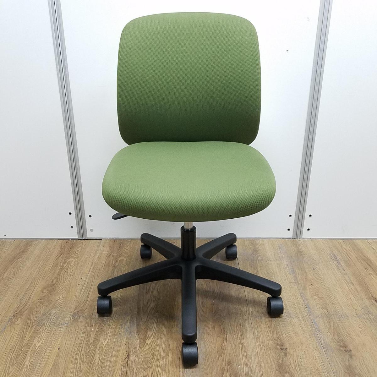 【中古】ボニートチェア KT-170PV-W9 Q2 イトーキ/ITOKI 肘無ローバックチェア 524292 - 中古オフィス家具ならオフィスバスターズ