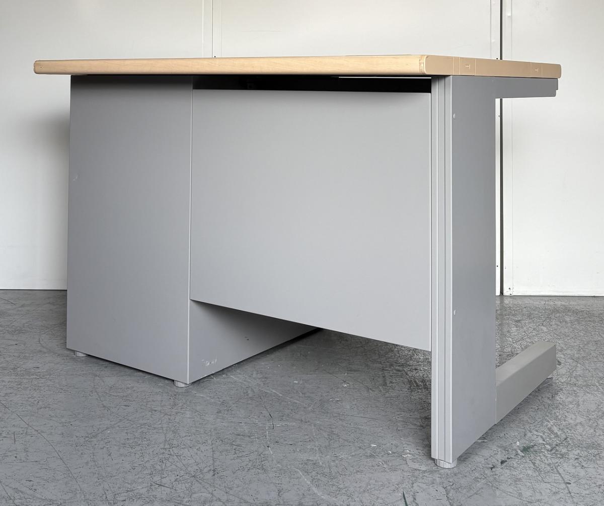 【中古】FEED ウチダ/UCHIDA 片袖机 530637 - 中古オフィス家具ならオフィスバスターズ