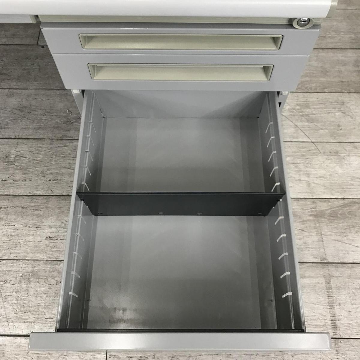 【中古】FEED-N ウチダ/UCHIDA 片袖机 537053 - 中古オフィス家具ならオフィスバスターズ