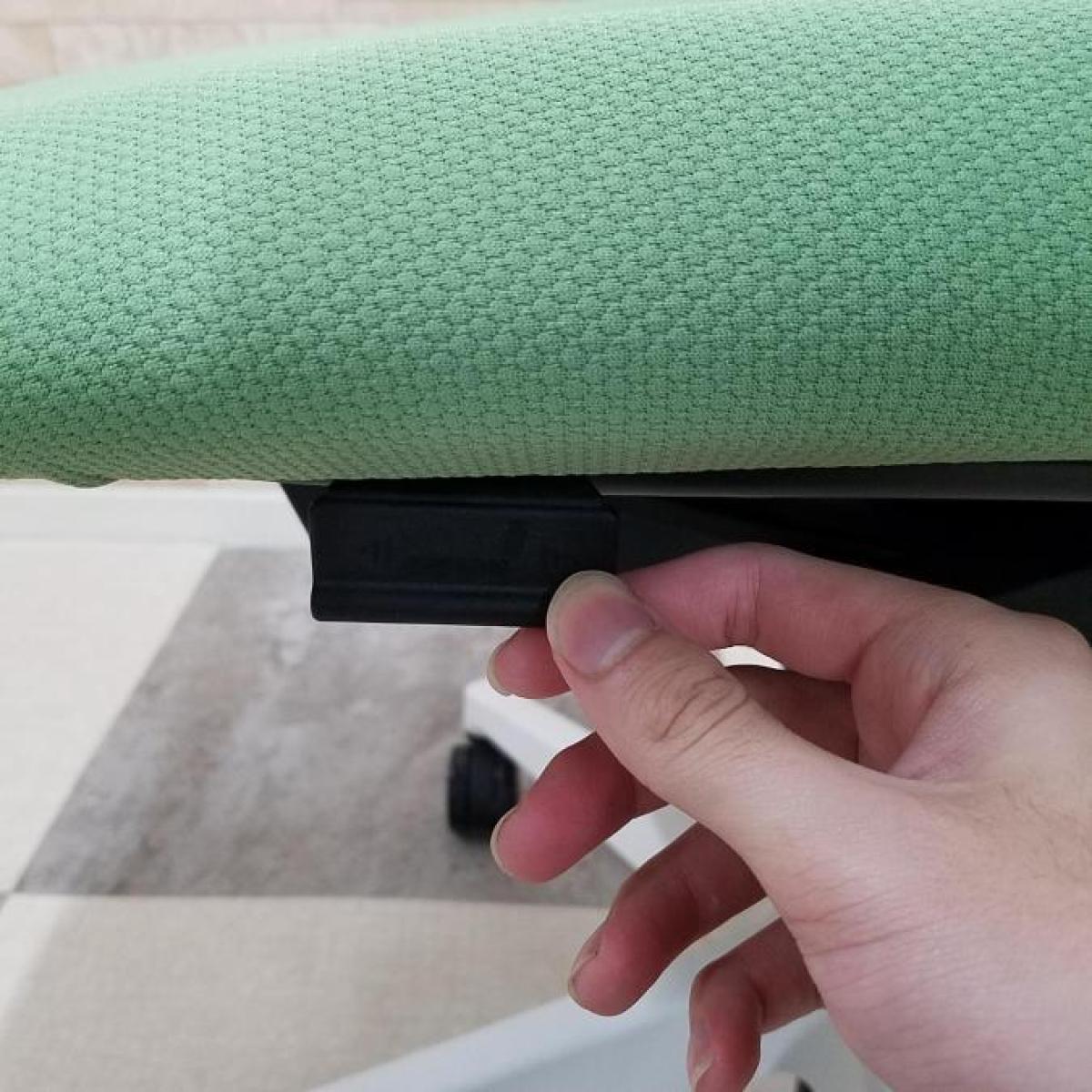 【中古】リーフレク ウチダ/UCHIDA 肘付ハイバックチェア 537171 - 中古オフィス家具ならオフィスバスターズ