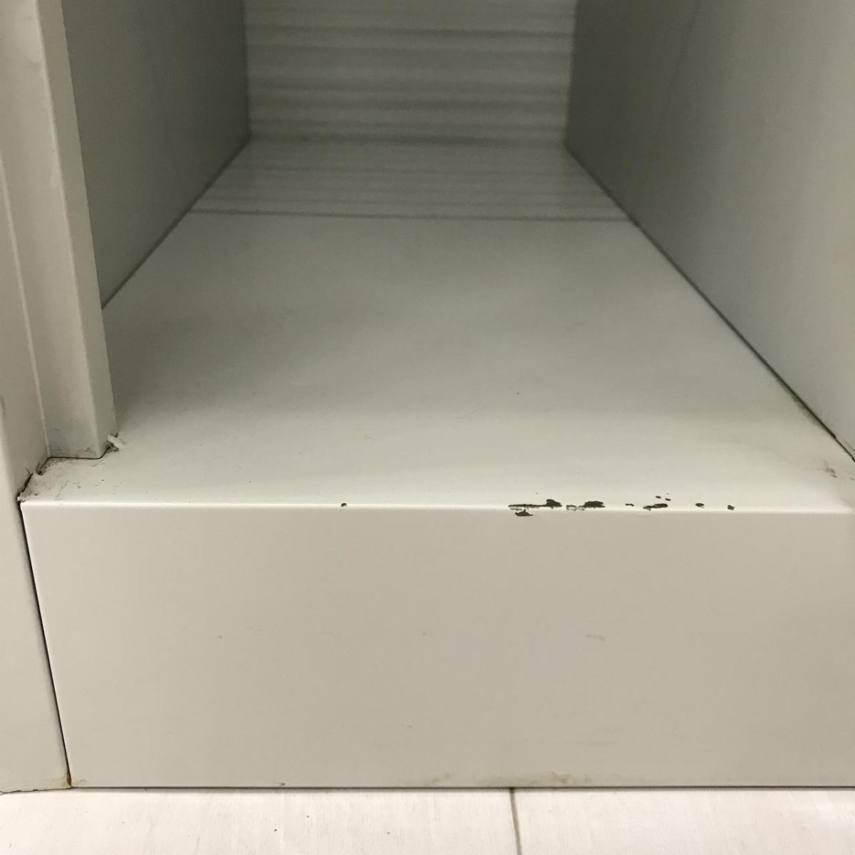 【中古】FZタイプ 4574FE Z13 オカムラ/okamura 4人用更衣ロッカー 582938 - 中古オフィス家具ならオフィスバスターズ