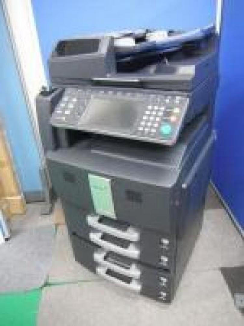 【中古】TASKalfa TASKalfa_300ci 京セラ/KYOCERA カラー複合機(コピー機) 60958 - 中古オフィス家具なら ...